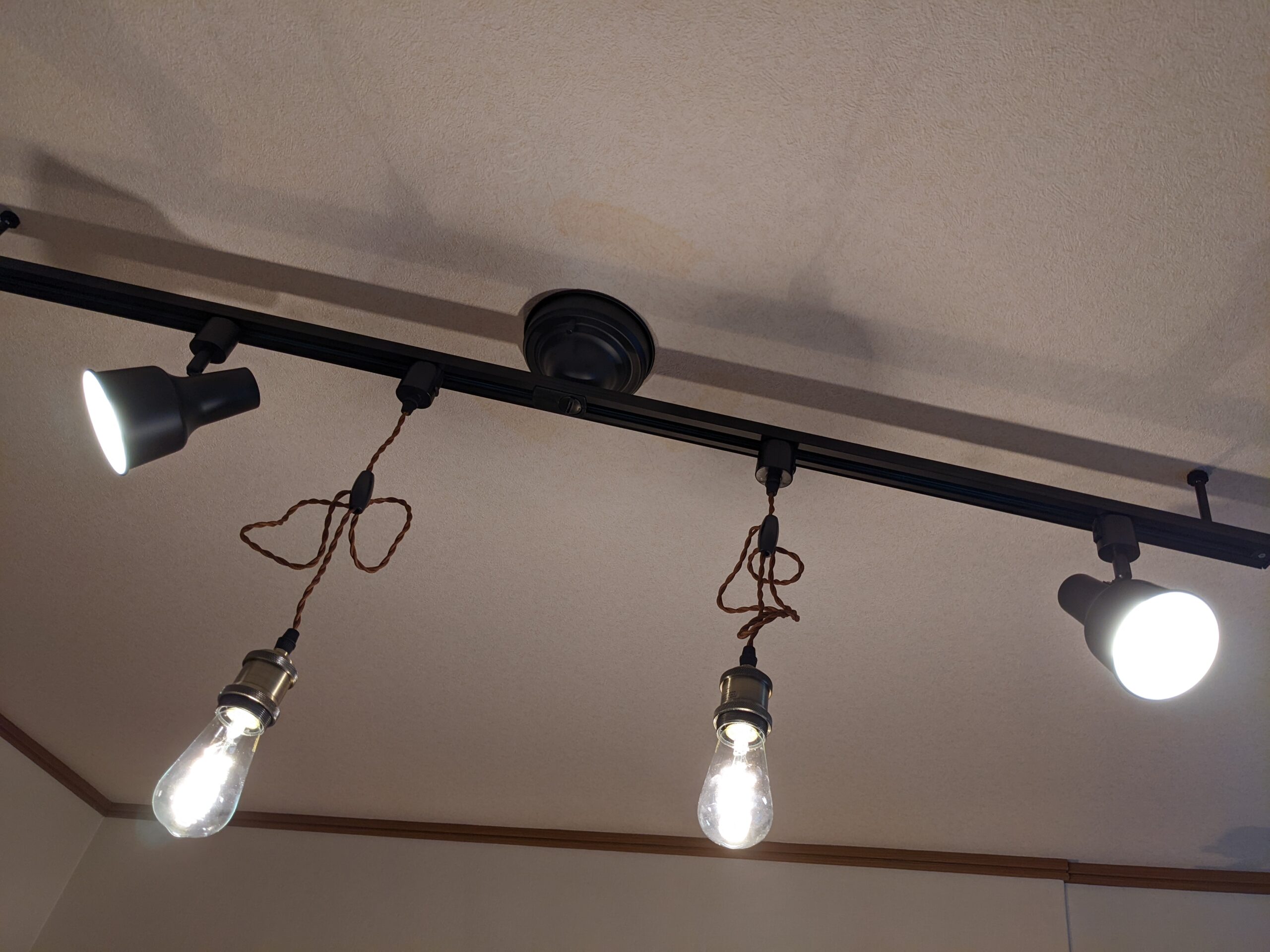 スマート電球の第一印象 – valeblog